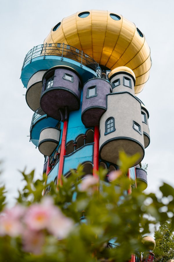 10 Ways to Find Cool Places Near You (& Plan the Perfect Staycation!)