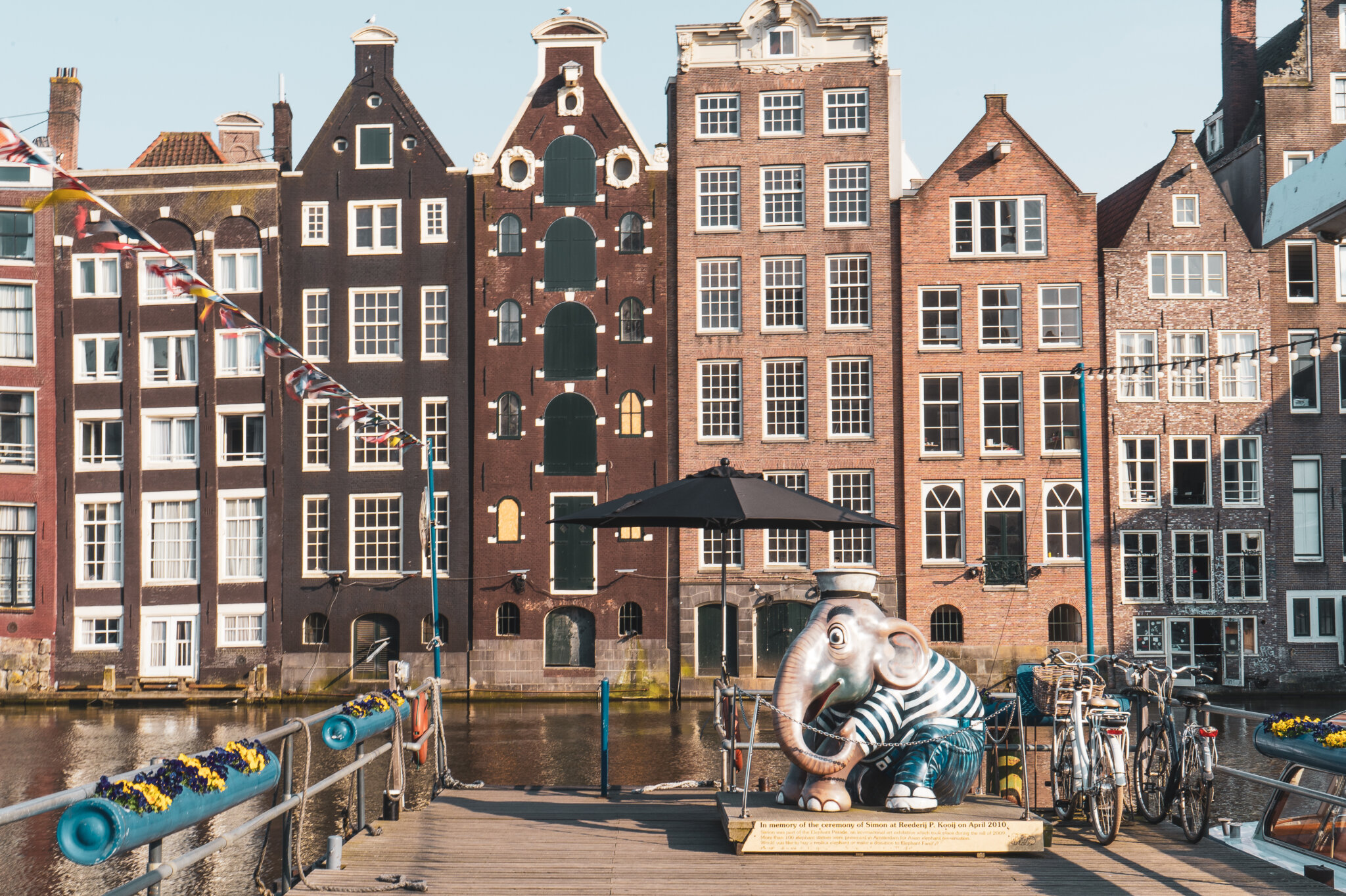 27 Unique & Fun Things to Do in Amsterdam