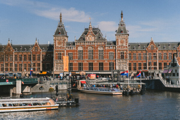 35 Amsterdam Travel Tips for First Timers & Must Knows Before You Go