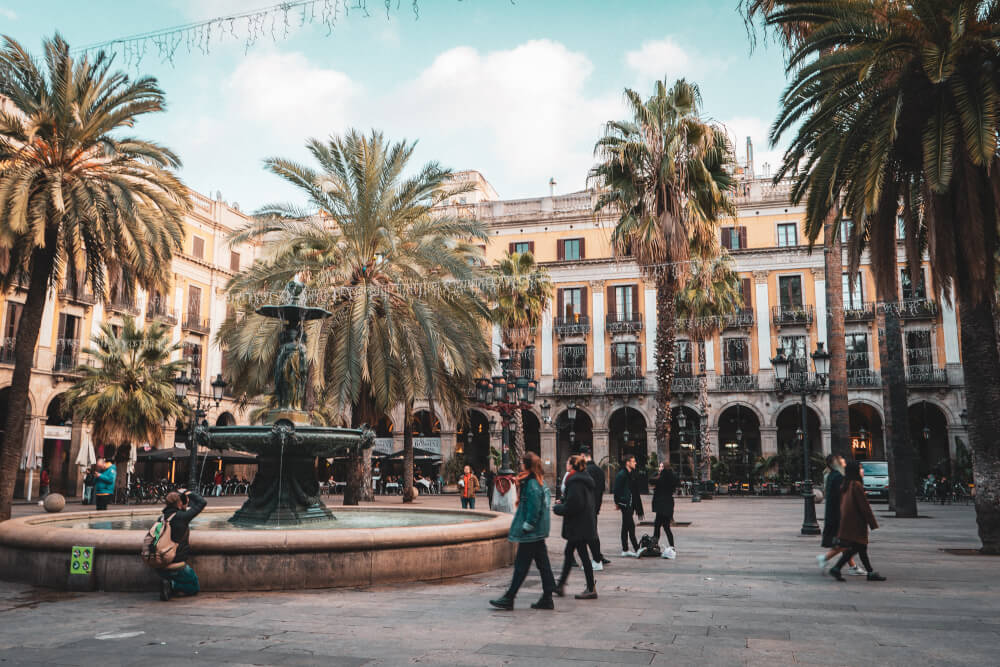 40+ Helpful Barcelona Travel Tips & Tricks: Must-Knows Before You Visit ...