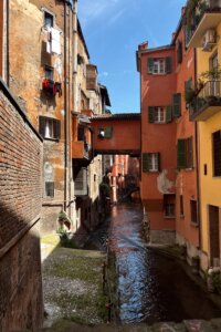 24 Unique and Fun Things to do in Bologna, Italy