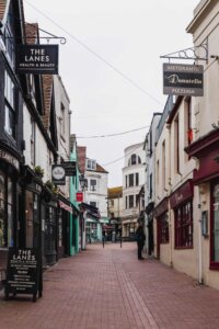 19 Unique & Fun Things to Do in Brighton, England