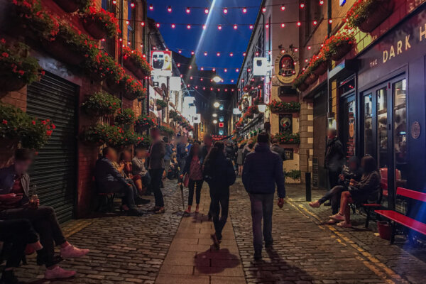 19 Unique and Fun Things to do in Belfast, Northern Ireland