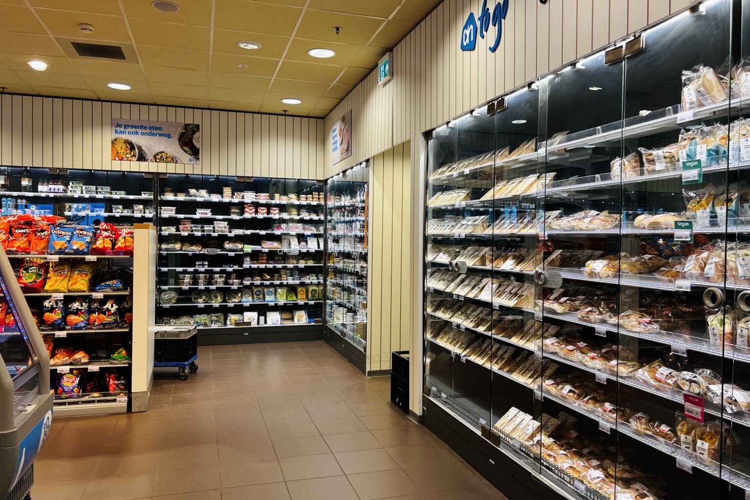 How to Take the Train in the Netherlands: A Step by Step Guide!