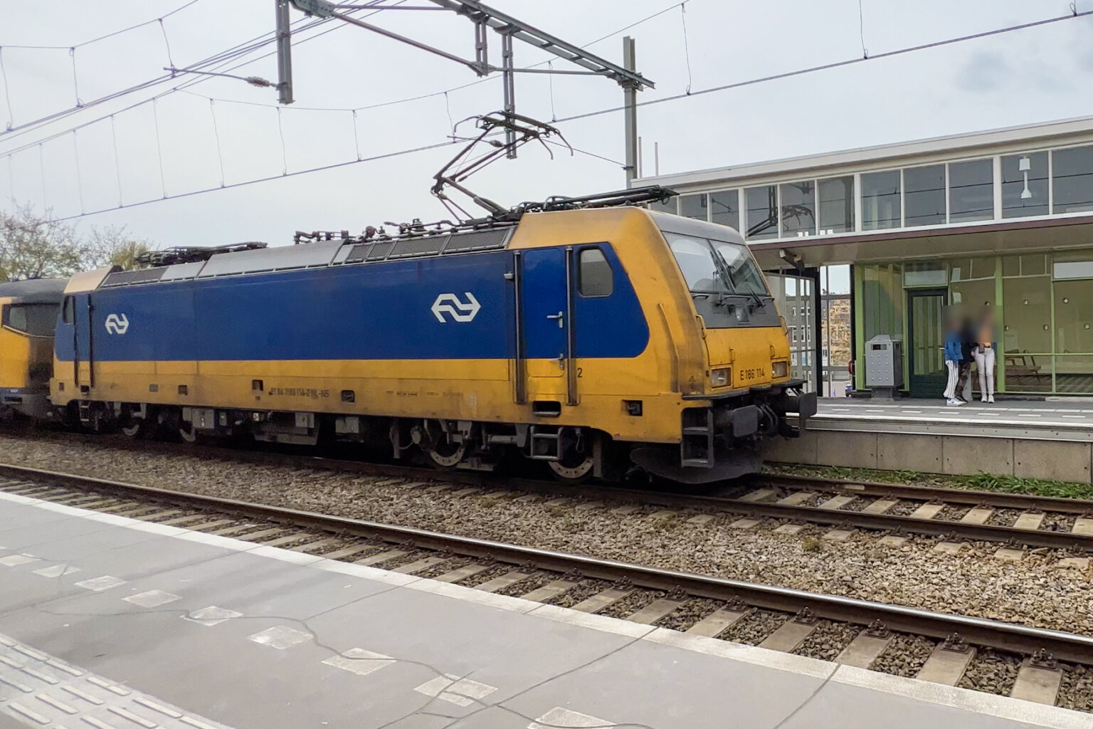 How to Take the Train in the Netherlands: A Step by Step Guide!
