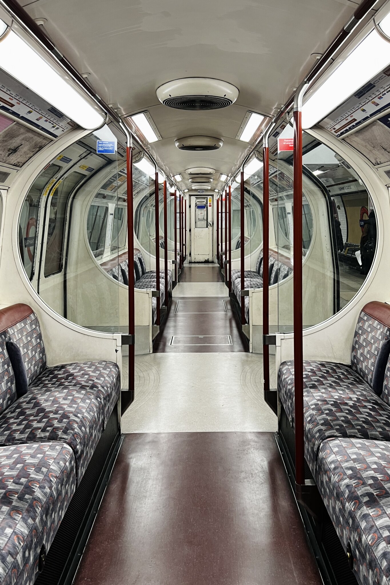 30+ England Travel Tips for First Timers & Must Knows Before You Go