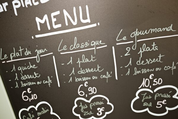 30+ France Travel Tips for First Timers & Must Knows Before You Go