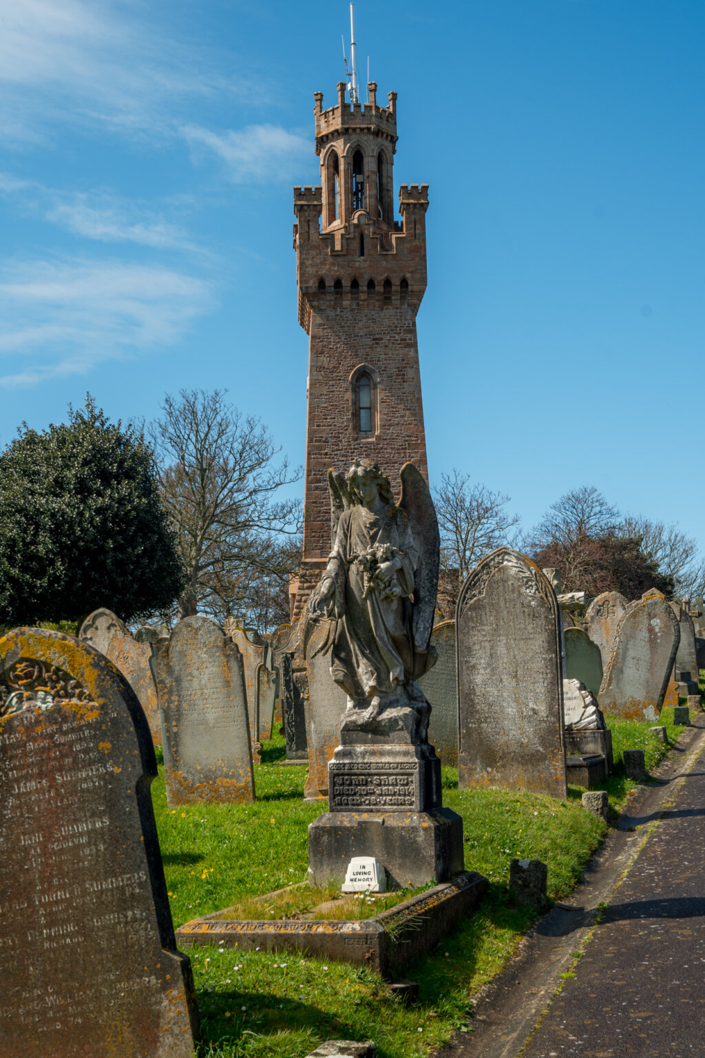 15 Unique & Fun Things to Do in Saint Peter Port, Guernsey
