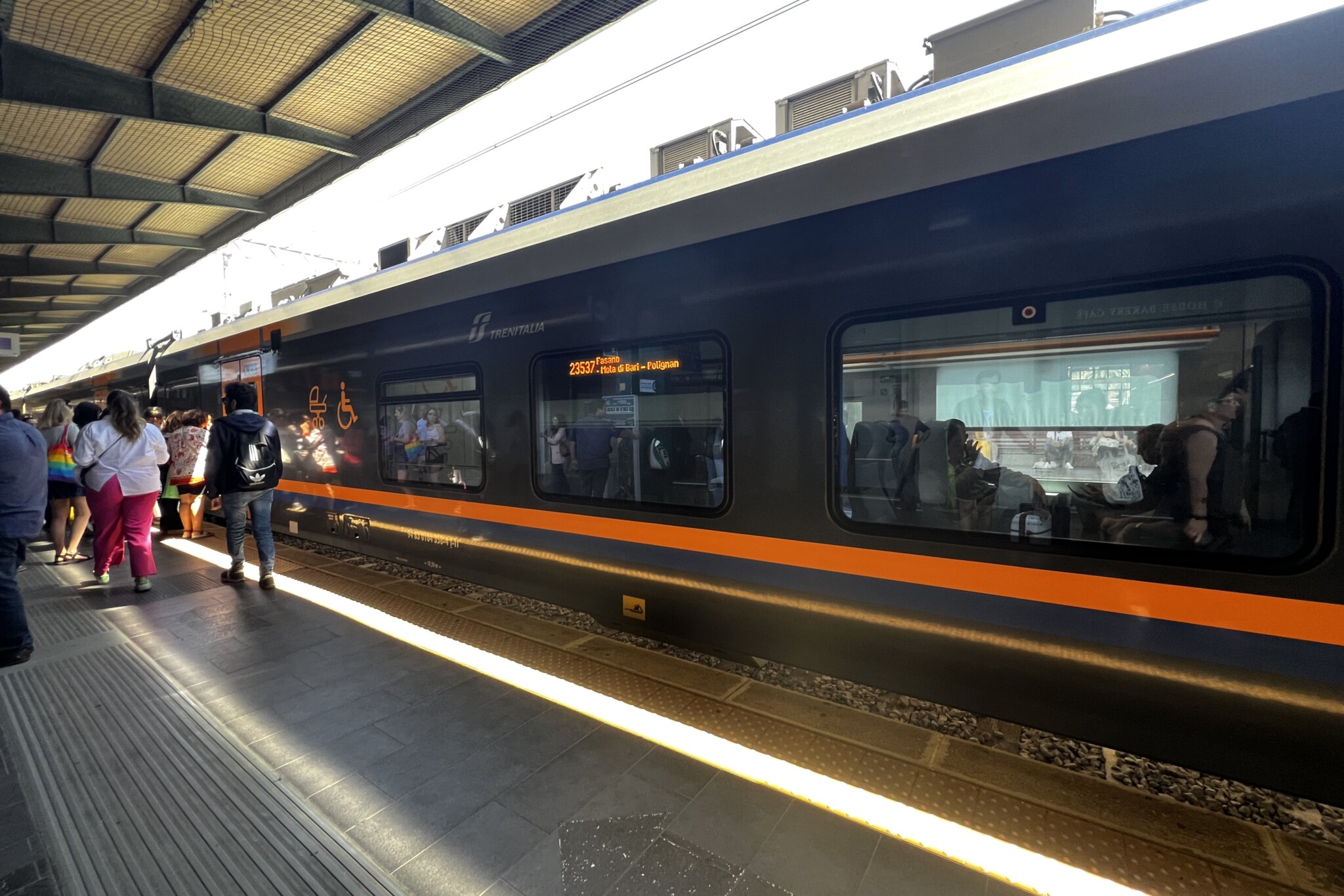 How to Take the Train in Italy: A Step by Step Guide!
