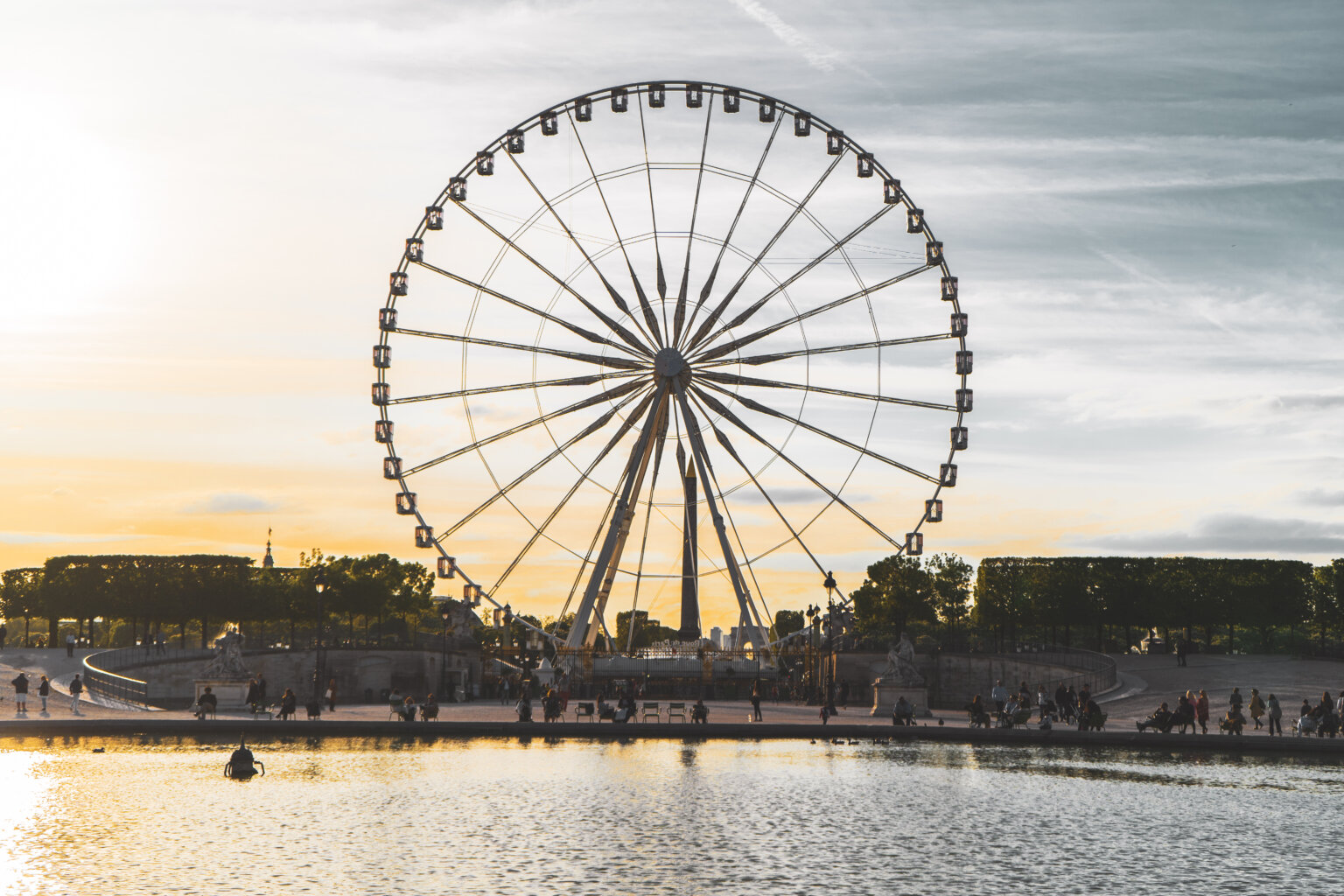 39 Unique & Fun Things to do in Paris, France