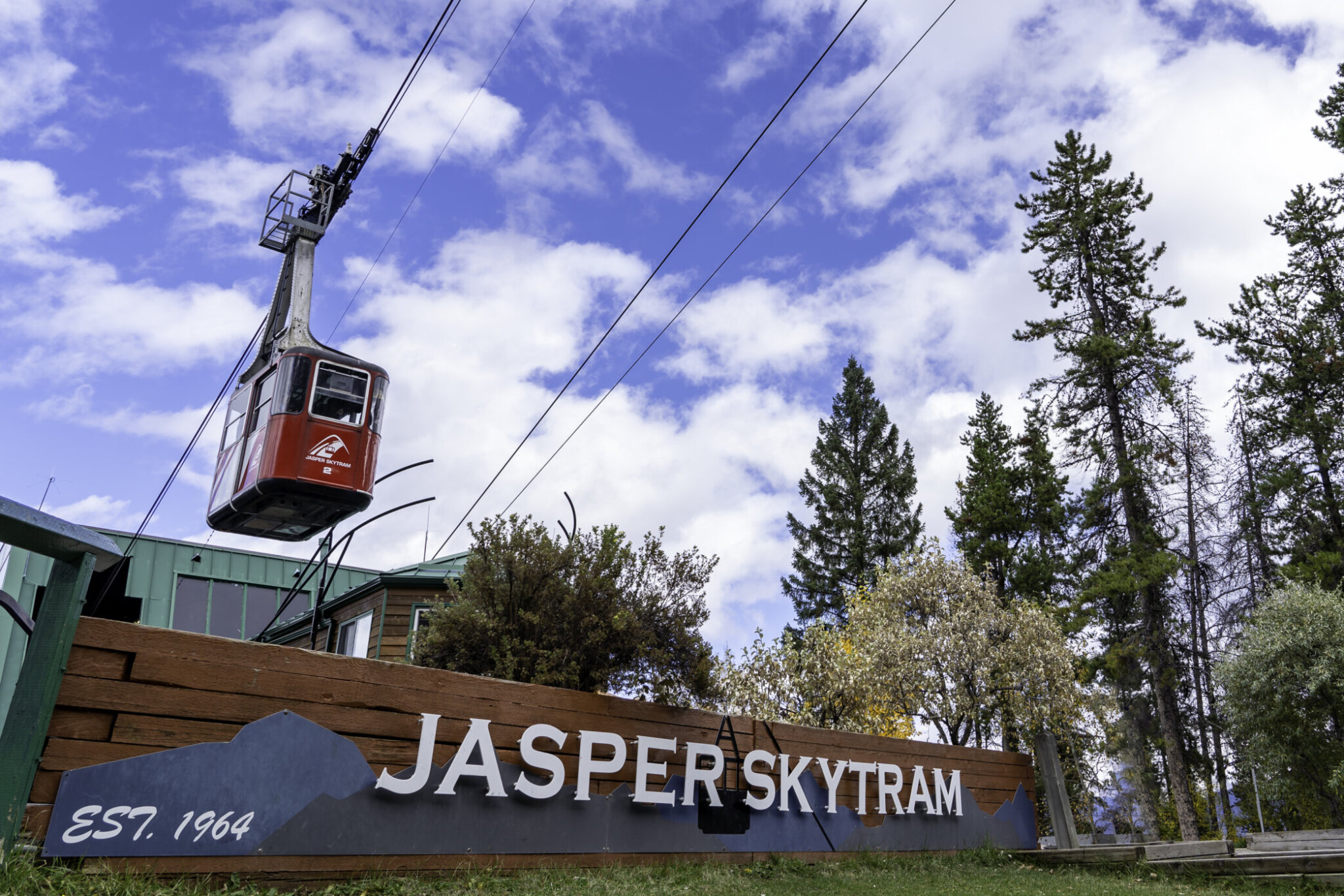 20 Unique & Fun Things to Do in Jasper, AB (Without a Car)