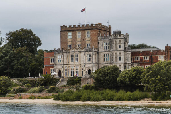 17 Unique & Fun Things to do in Poole, England