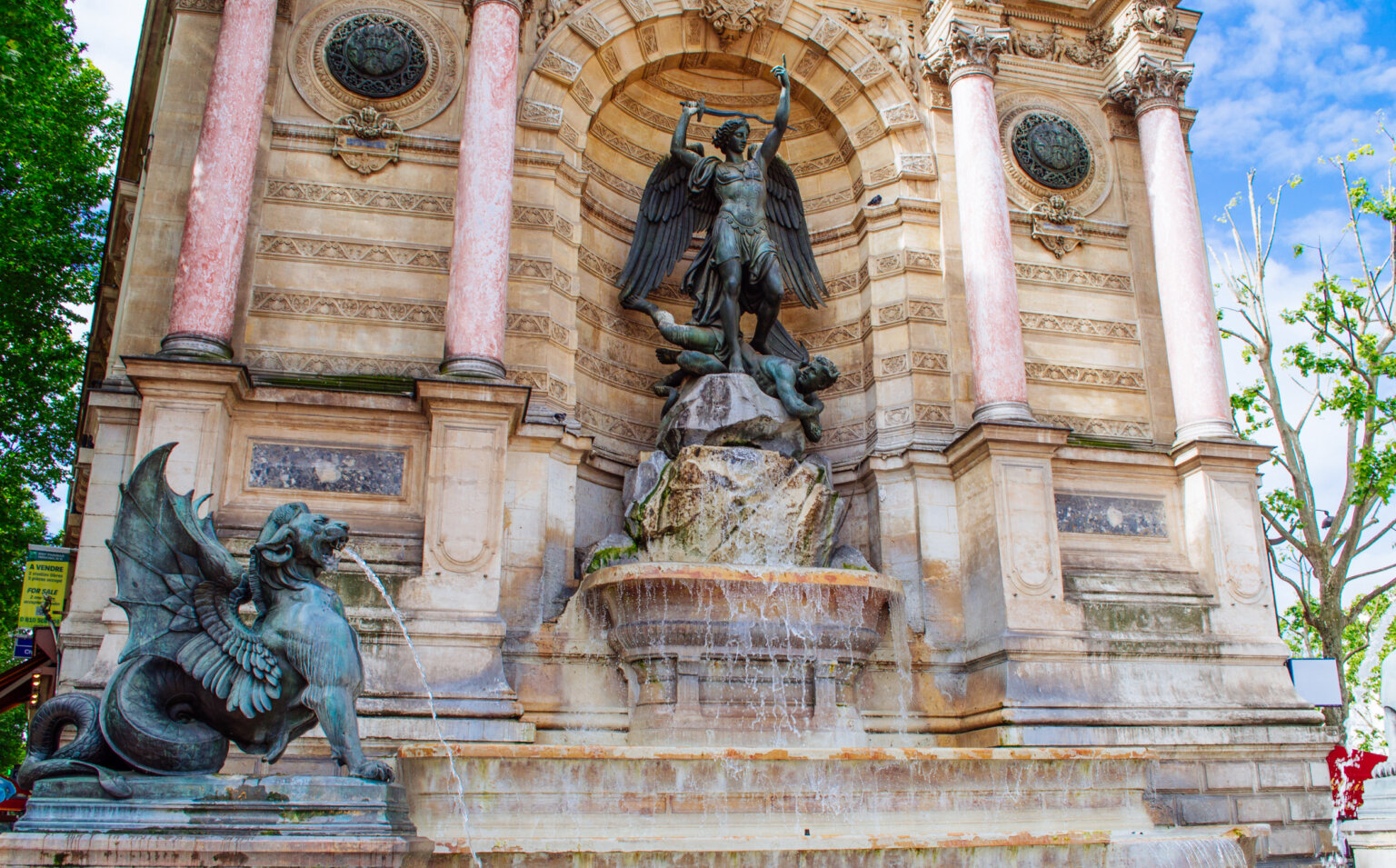 39 Unique & Fun Things to do in Paris, France