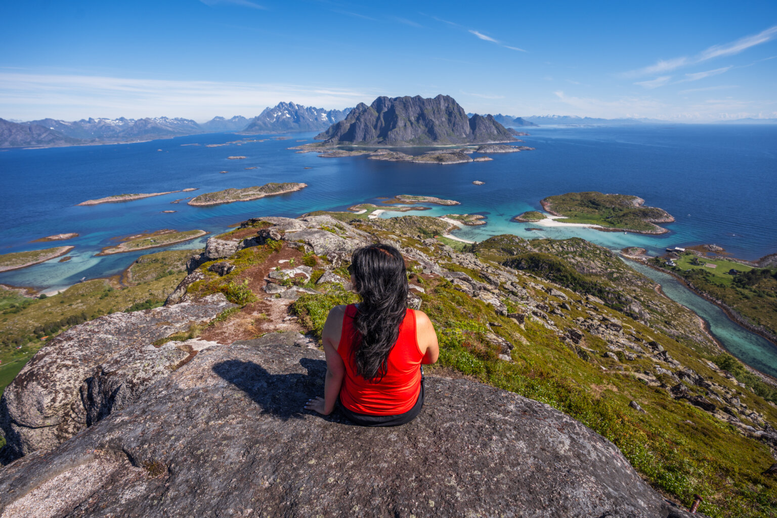 Happy to Wander - (Mildly) Funny Travel Blog for the Nosy & Curious