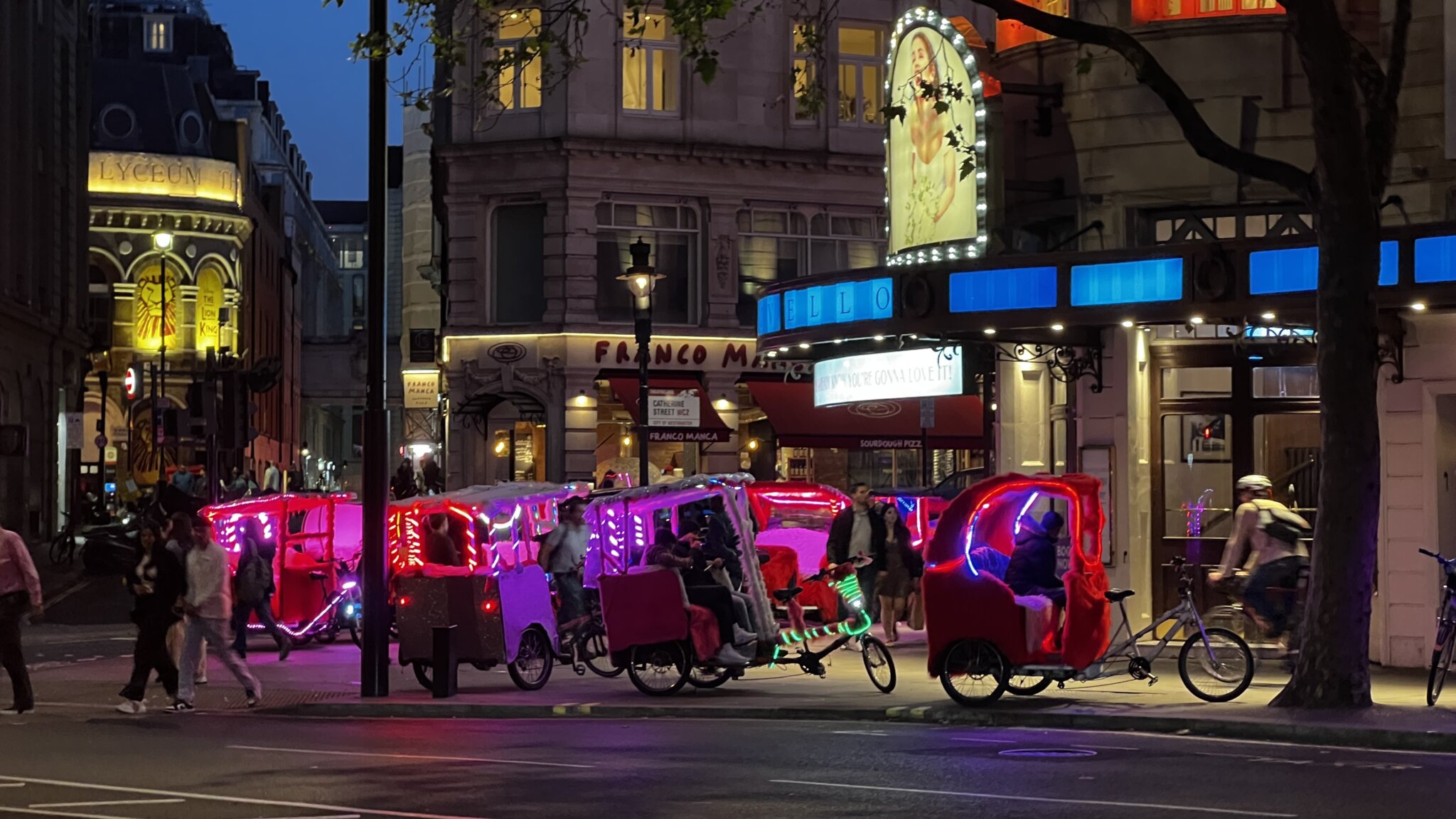 20+ Europe Tourist Scams to Avoid (for First Time Visitors!)