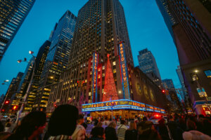 25 Magical Things to Do During the Holidays & Christmas in New York (2025)