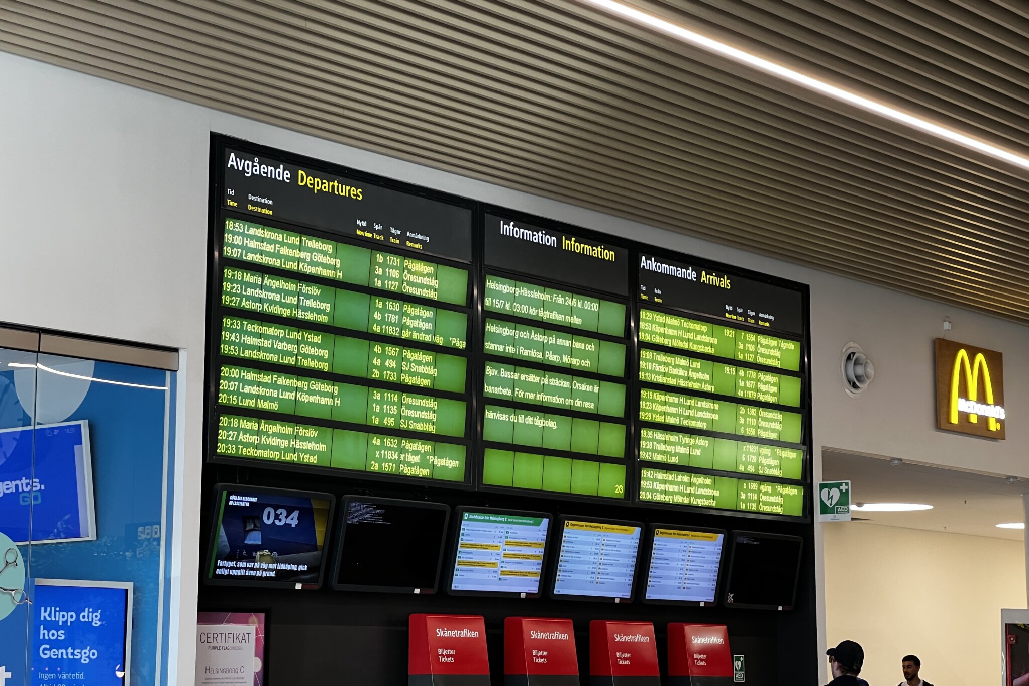 20+ Sweden Travel Tips for First Timers & Must Knows Before You Go