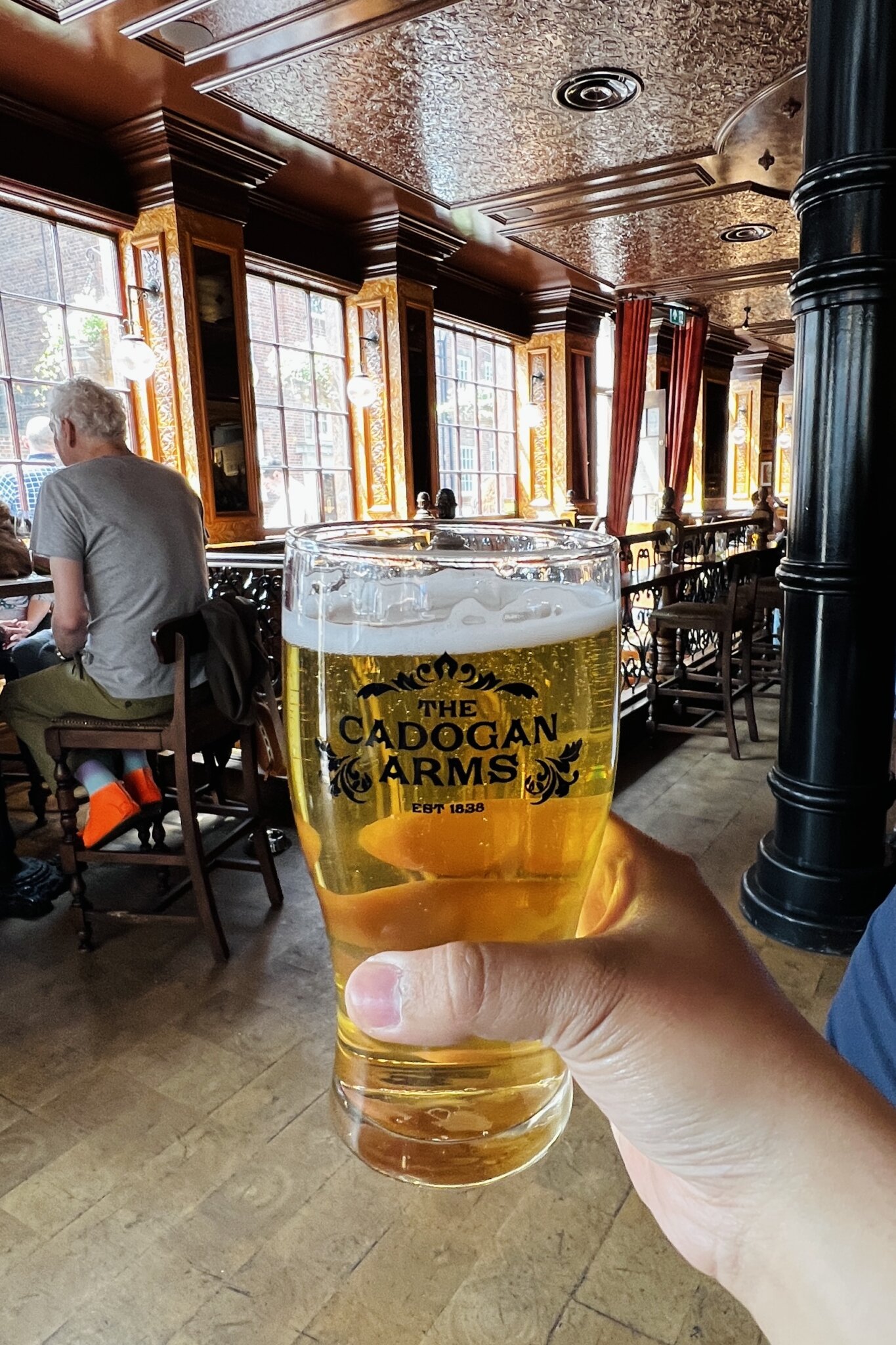 20+ Historical & Unique Pubs in London that Visitors Can't Miss!