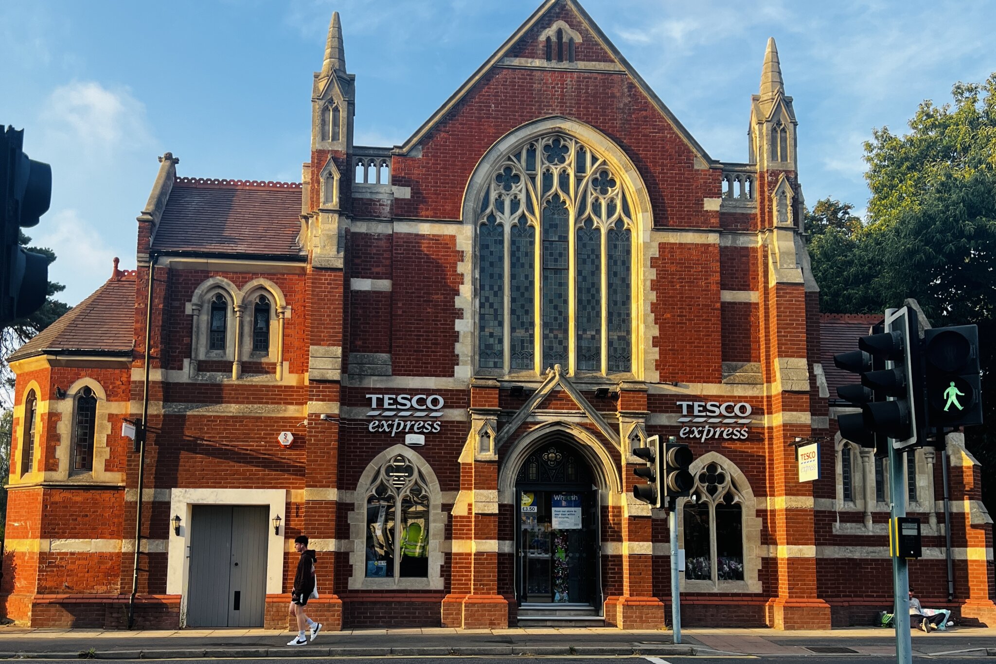 28 Unique & Fun Things to do in Bournemouth, England