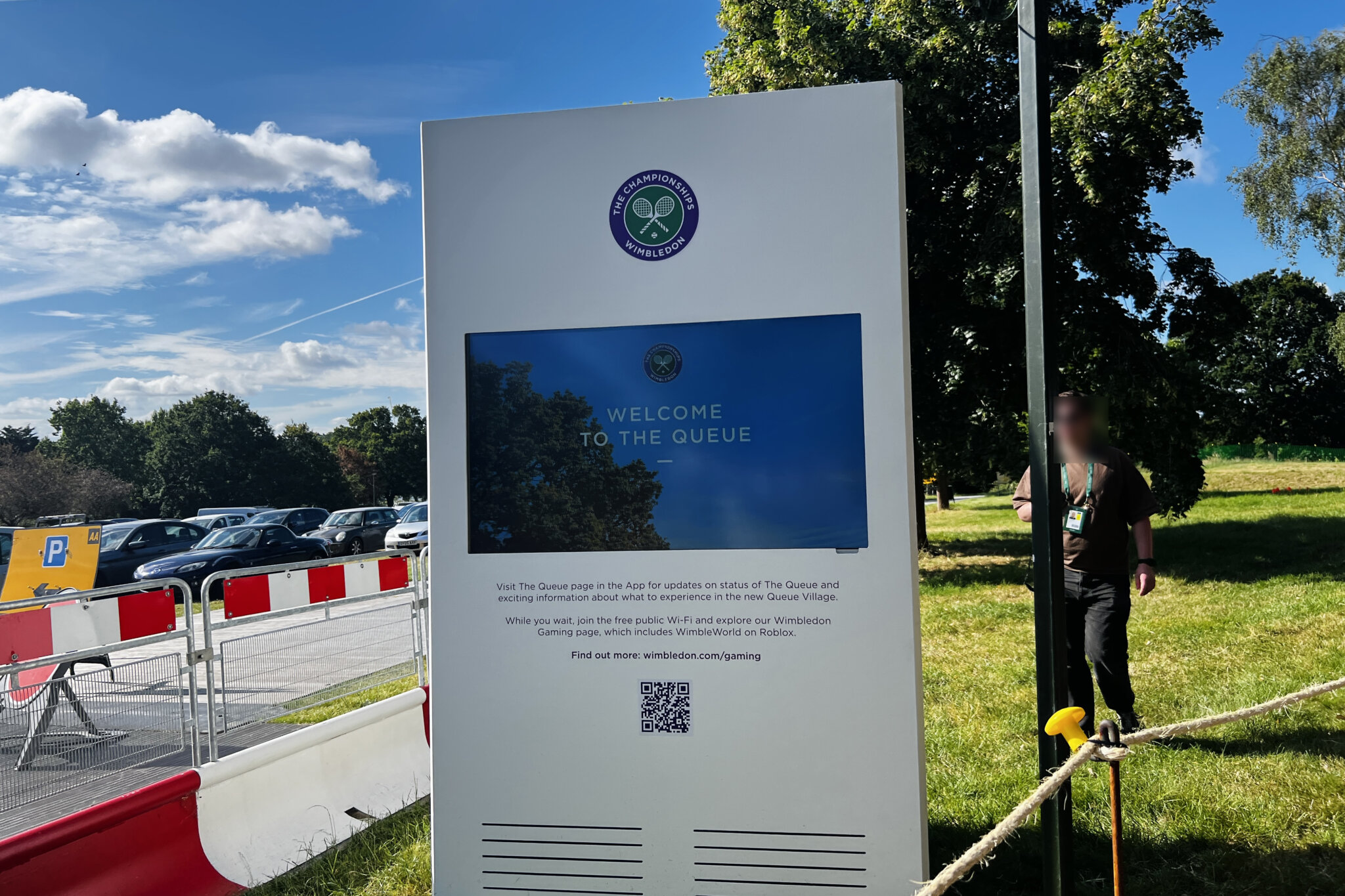 Wimbledon Queue Tips for First Timers: Must-Knows & Updates for 2024!