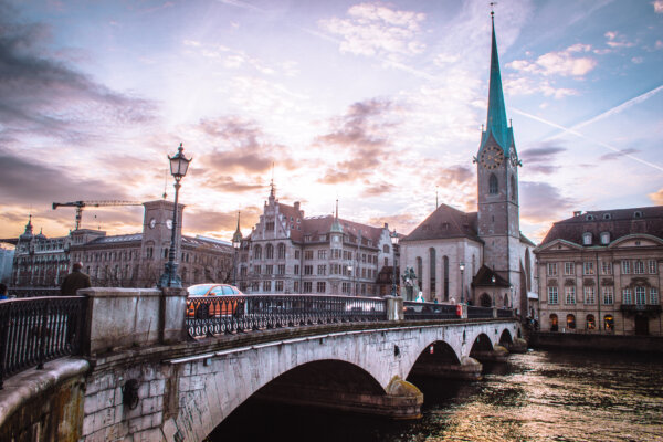 A 1st Timer's Guide to Switzerland Travel: Where to Go, When to Go & More!