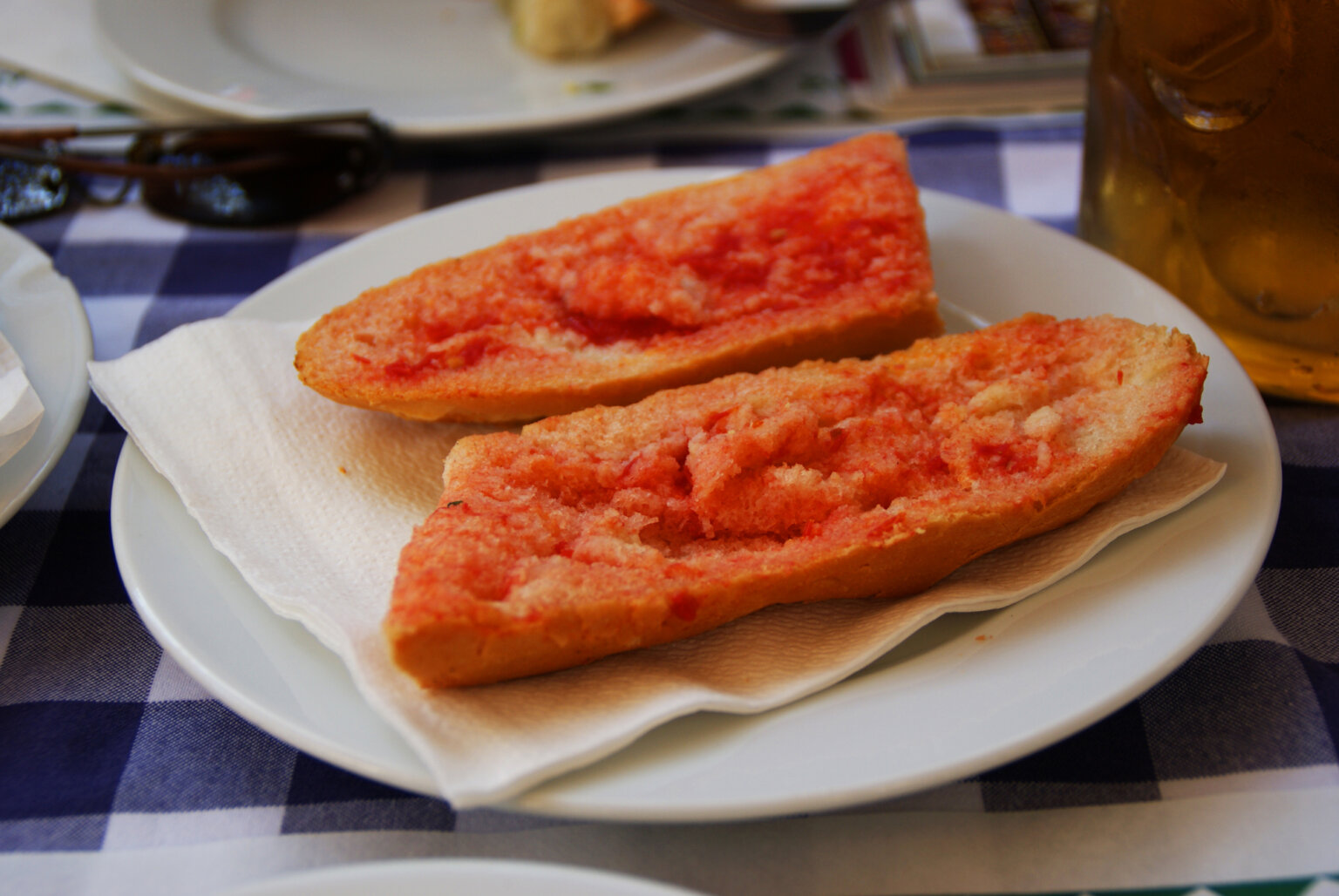 How to Spend One Day in Granada: An Efficient, Fun-Filled Itinerary!