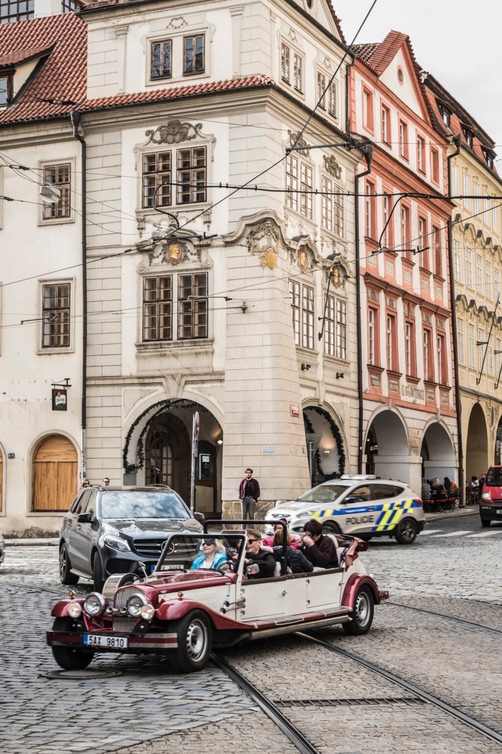 10 Fun Things to do in Prague for Young Adults (That You Must Czech Out!)